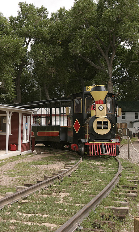 Take An Epic 8 Day Fall Road Trip Through The Wonders of Southeast Wyoming