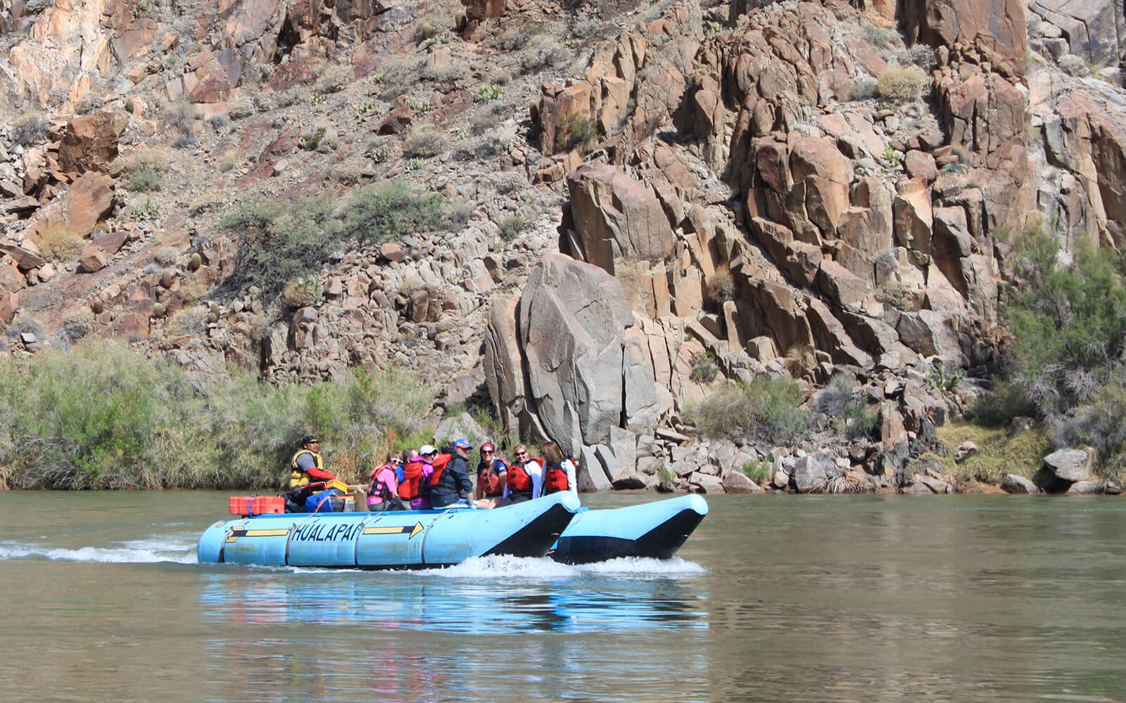 A Guide to Whitewater Rafting Tours on the Colorado River
